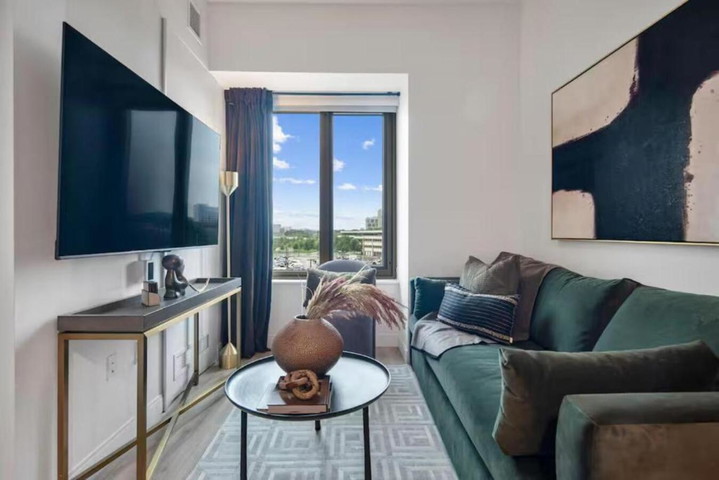 Luxury Apartments By Hyatus At Boston Cambridge - Massachusetts