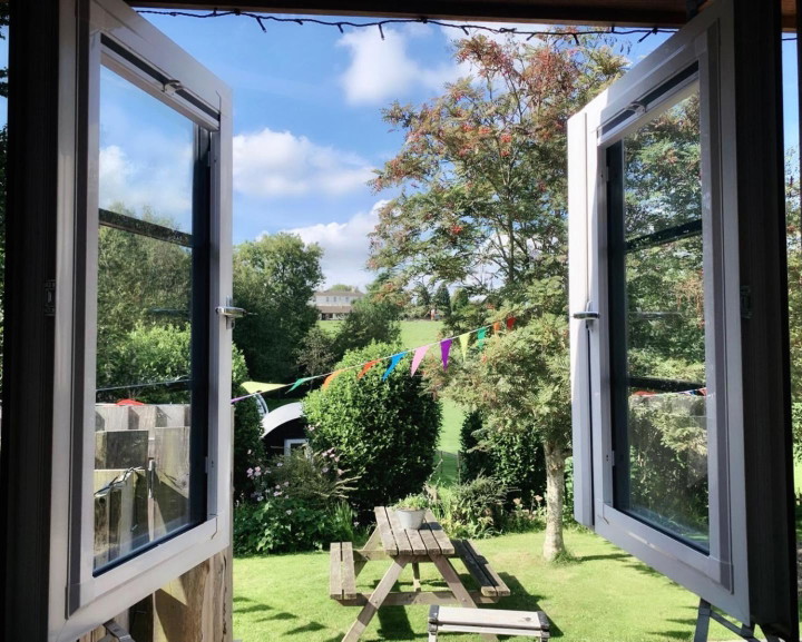 Cosy Cabins Without Hot Tub - Greenway Farm, Drybrook, Forest Of Dean - Ross-on-Wye