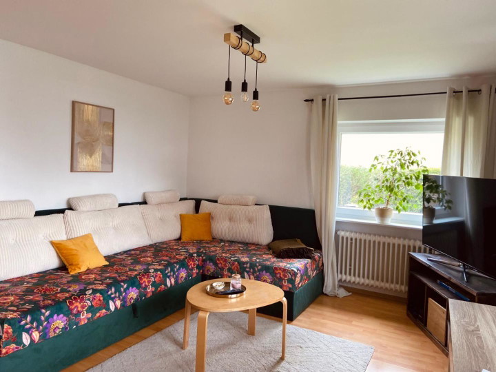Voll Ausgestattete, Helle Ferienwohnung Auf 80 Qm - Schwarzwald