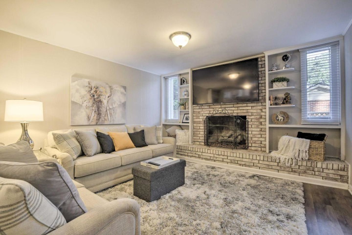 Renovated Raleigh Retreat W/ Patio In North Hills! - Raleigh, NC