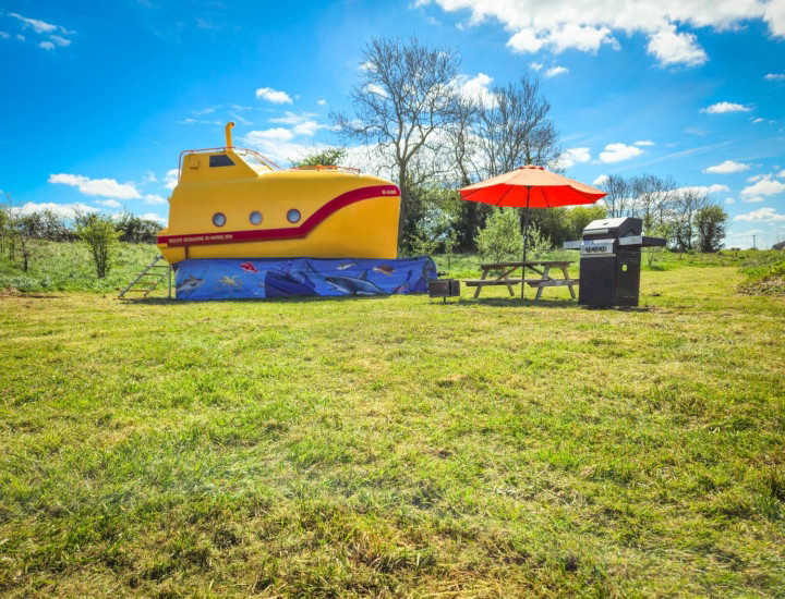 The Yellow Submarine - Glastonbury