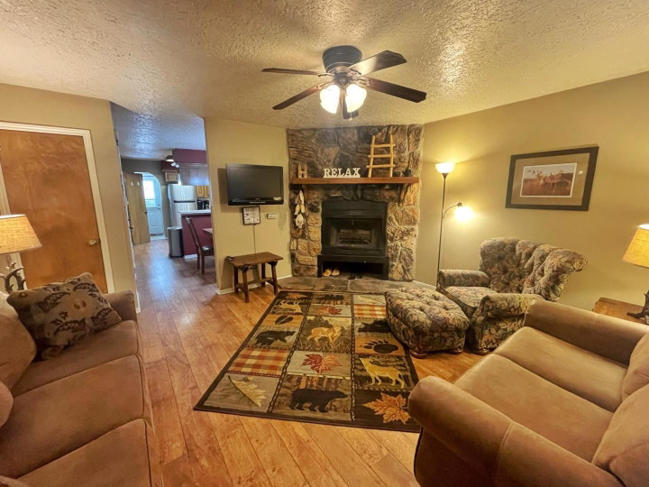 Valley Condo 122 - Red River, NM