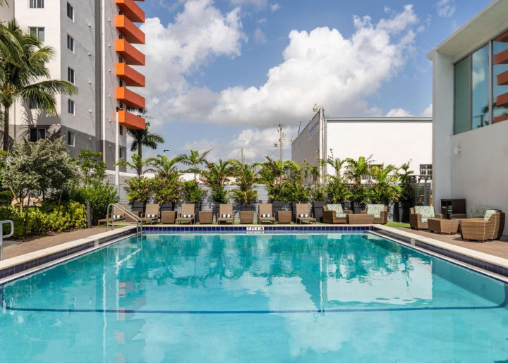 Doubletree By Hilton Miami North I-95 - Miami