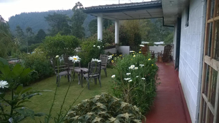 Srihelyes Inn - Sri Lanka