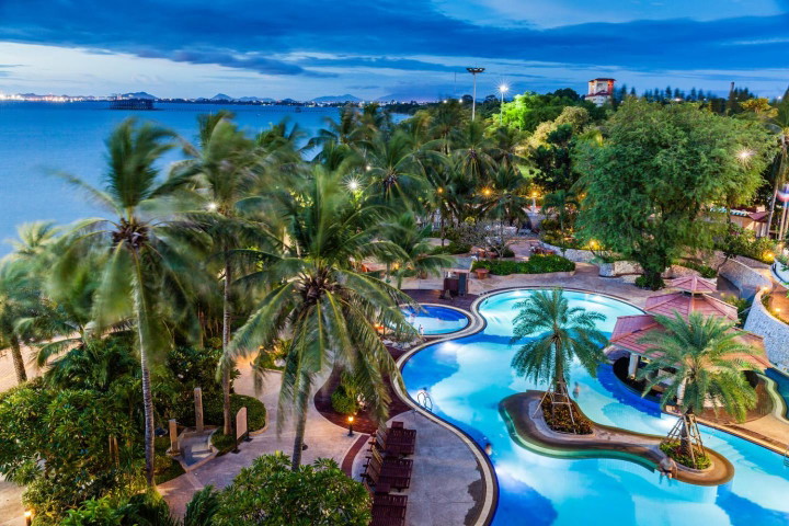 Cholchan Pattaya Beach Resort - Sha Extra Plus - Pattaya City