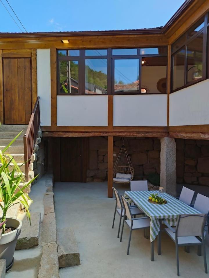 Casa Rural Xures Lobios - Spain