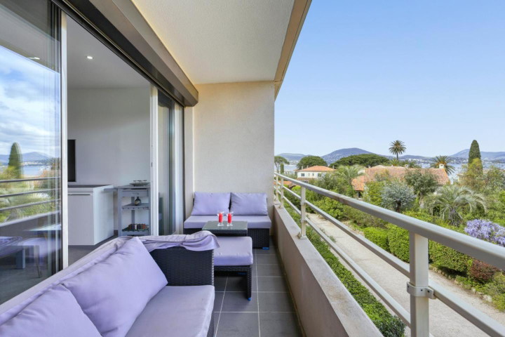 3 Rooms With Sea View Terraces In Peace - Saint-Tropez