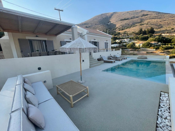 Cabana Retreat - Agia Effimia
