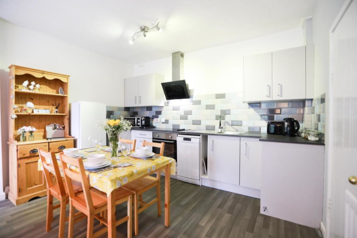Woodside Ash Hot Tub & Pool (Sleeps 4-6) - Westward Ho!