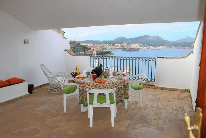 Casa Belvedere Vista Mare Nel Centro Storico - Gaeta