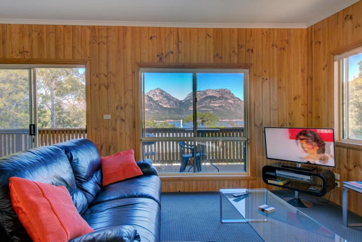 Freycinet Sanctuary 4 - Coles Bay