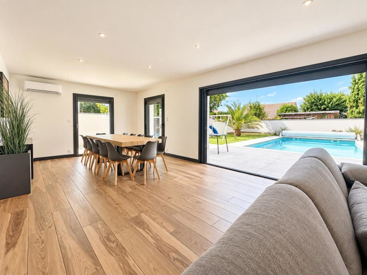 La Villa Estienne - Spacieuse - Conviviale - Parking Privé - 4 Ou 6 Chambres - Piscine Chauffée - Mont-de-Marsan