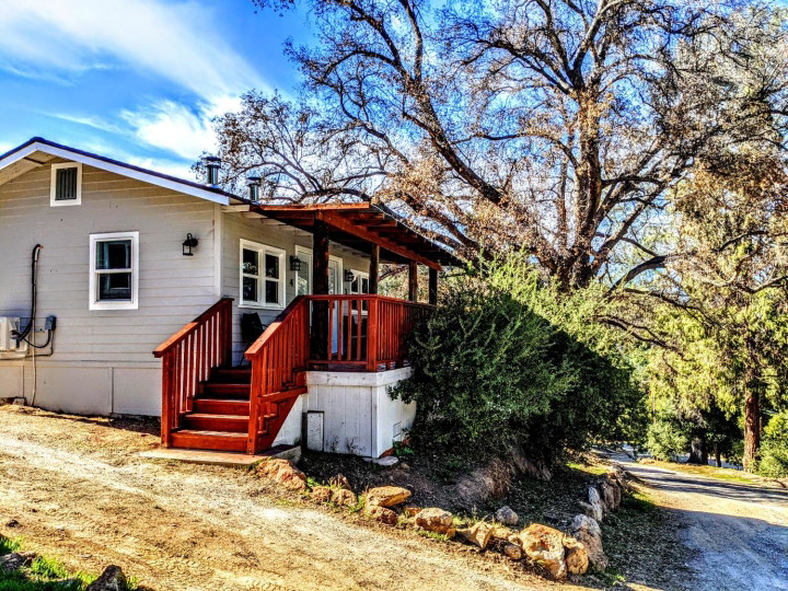 Falcon's Chalet- Cabin - California