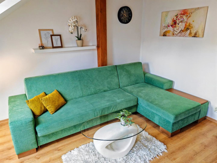 Karmen Old Town Apartment With Private Parking - Slovakia