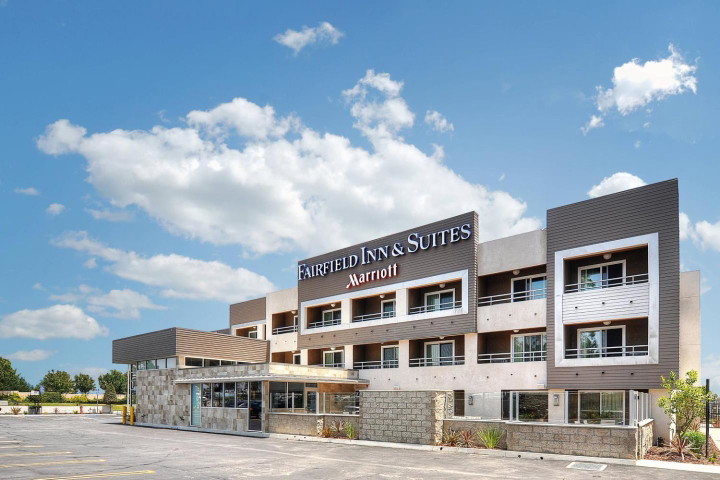 Fairfield Inn & Suites By Marriott Los Angeles Rosemead - La Habra, CA