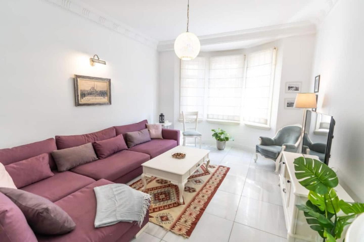 Cozy Getaway - Warmth And Comfort In The City - Istanbul