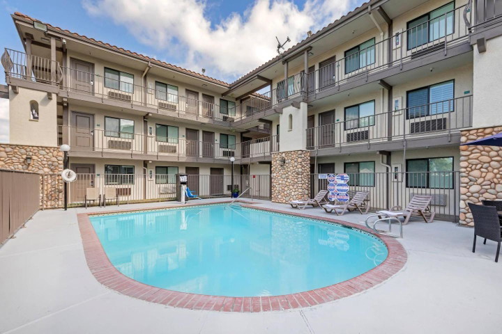 Hillstone Inn Tulare, An Ascend Collection Hotel - Tulare, CA
