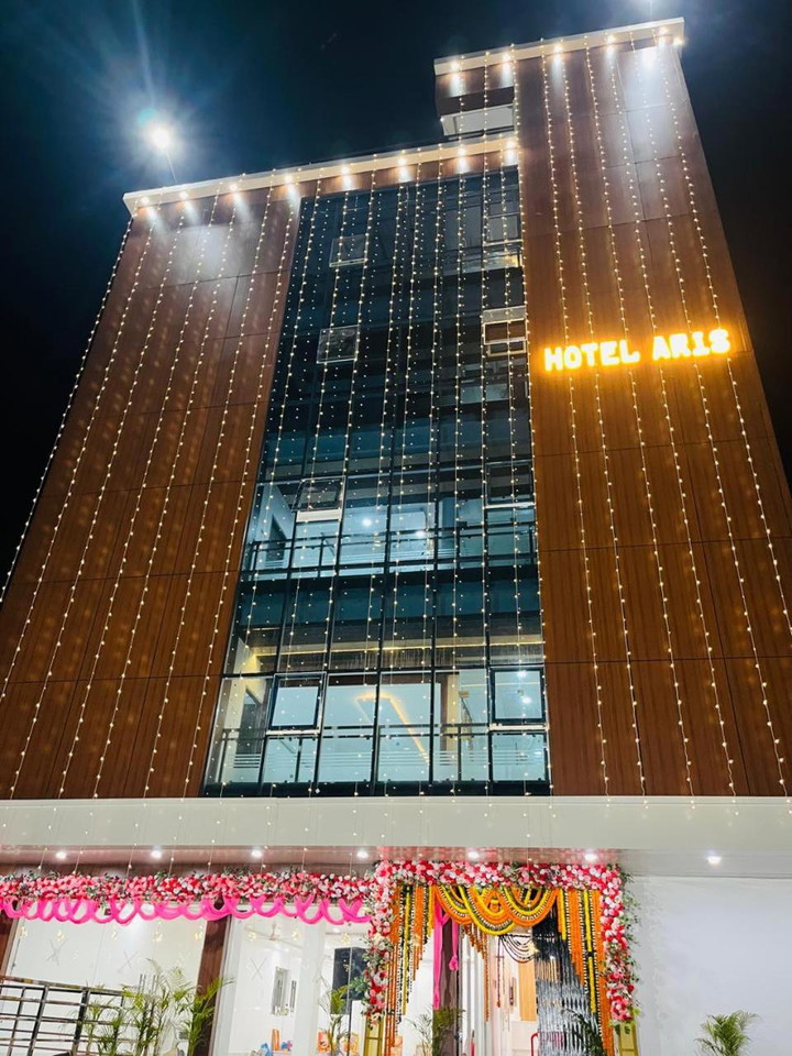 Hotel Aris & Banquet - India