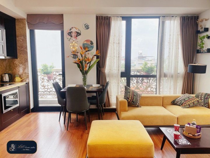 Home Suites -Natural Light -Projector -Spacious - 2br Incenter - Hanói