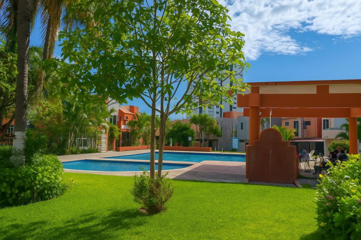 House With Pool, Near The Beach - Casa Con Alberca, Cerca De Playa - Mazatlán
