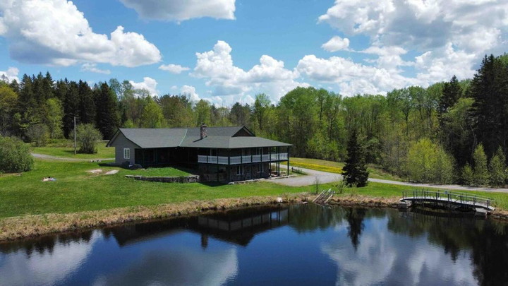 Cajun Cabin Private Nature Resort - Kawartha Lakes