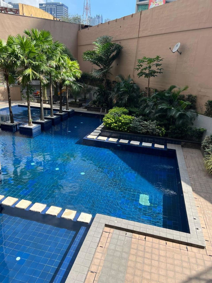 Singapore Theme Sunshine 100 Tower 3 Pioneer Free Pool Gym Internet Netflix Prime Hbo Max 12th - Taytay