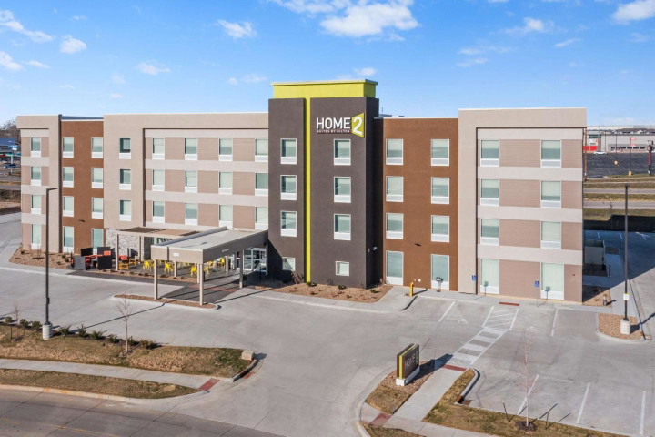 Home2 Suites By Hilton Cedar Rapids Westdale - Cedar Rapids, IA