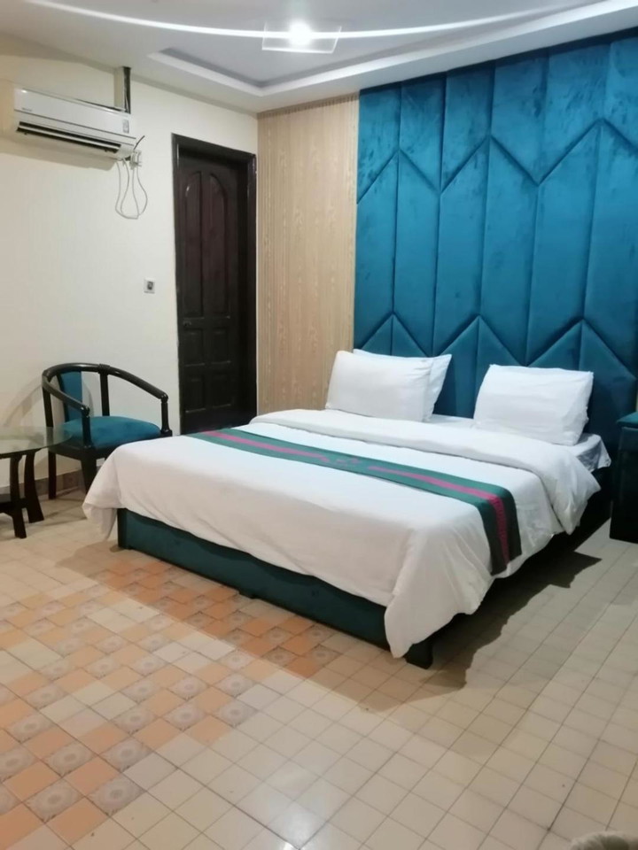 Hotel Mid City - Islamabad