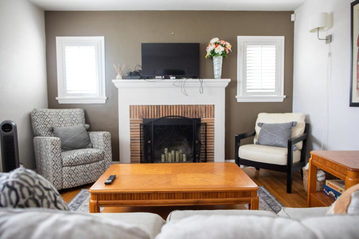 Historic, Family-friendly Home In Downtown - Bakersfield, CA