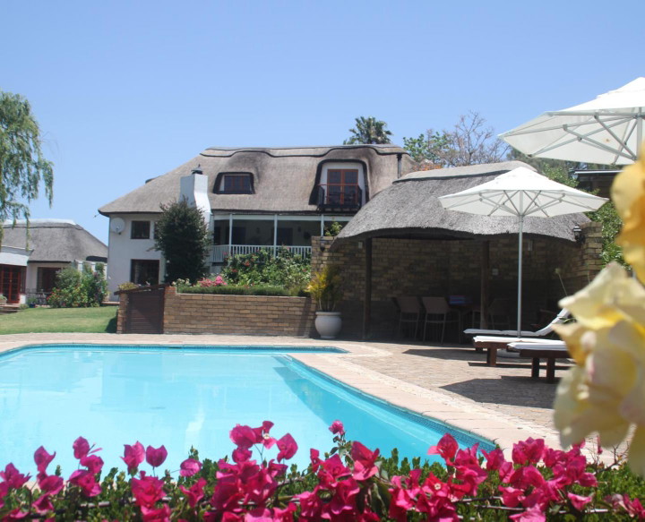 Acara Guesthouse & Cottages - Somerset West