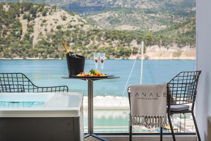 Canale Hotel & Suites - Cephalonia