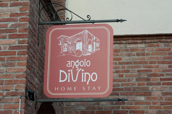 Angolo Divino - Alba