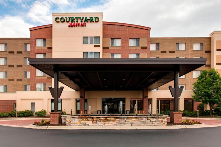 Courtyard By Marriott Chicago Schaumburg/woodfield Mall - Schaumburg, IL