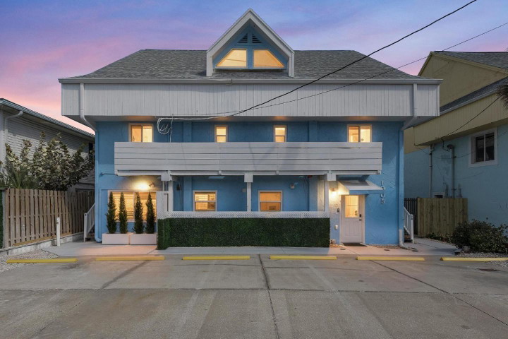 Villa Bleu 3 - New Smyrna Beach, FL