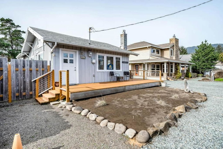 Cottage By The Sea (Mca #1213) - Manzanita, OR