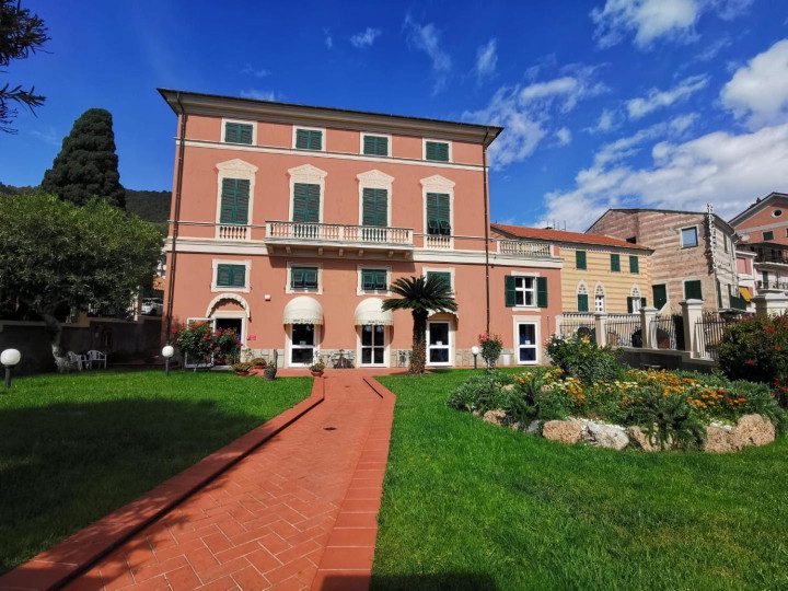 Albergo Mp Noli - Savone