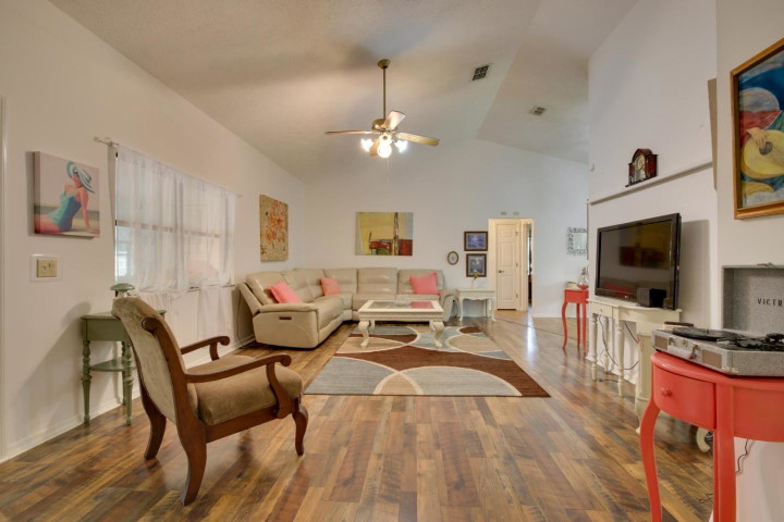 Private Pool: Inverness Home Near Lake Recreation! - Inverness, FL
