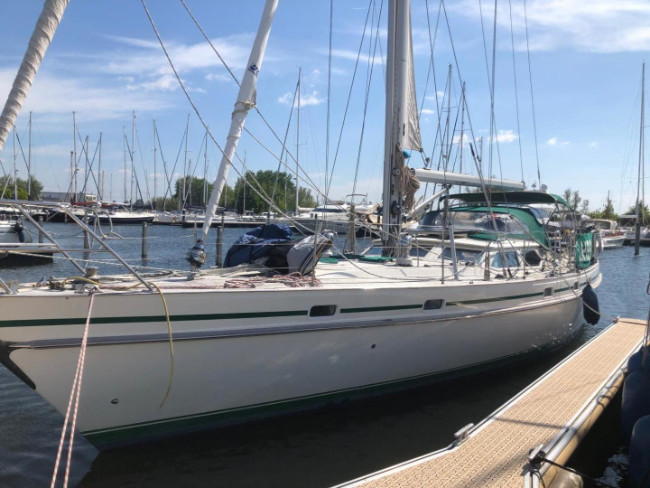 Lyra On The Go Enjoy Sailing From Mogan Gc To Paramaribo Suriname - Carvoeiro