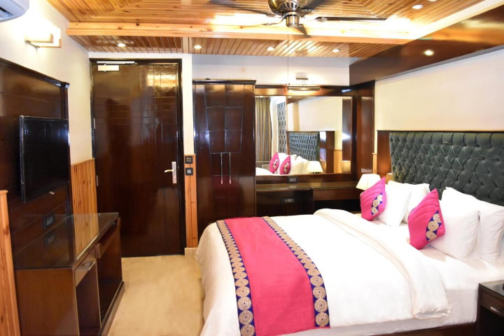 Wood Castle Grand - Neu Delhi