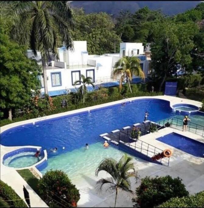 Casa Vacacional En Carmen De Apicala, Colombia - Carmen de Apicalá