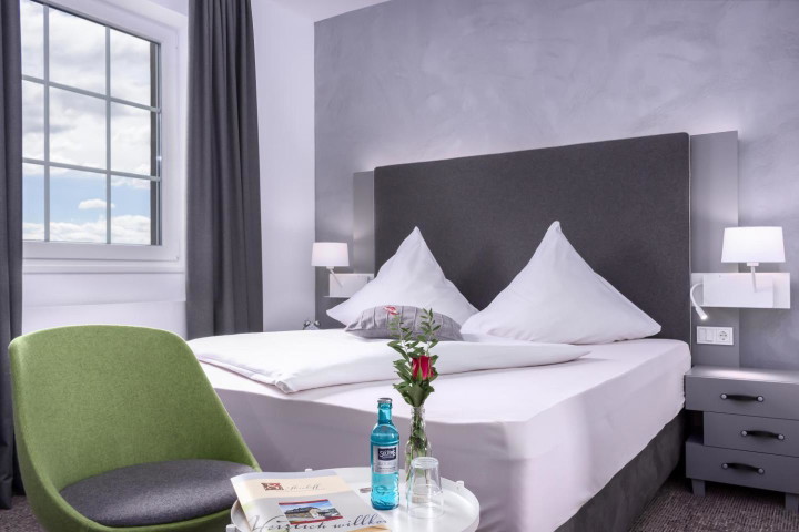 Steinhoff Hotel Und Gastronomie - Plettenberg