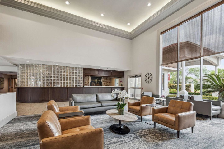 Best Western Plus Downtown Inn & Suites - Houston, TX