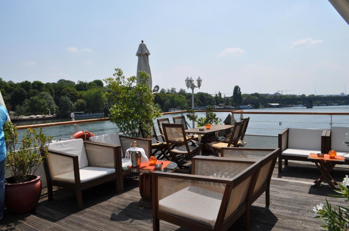 Exigehome-large Houseboat With Rooftop And Spa Near Paris-céline Dion - Versailles