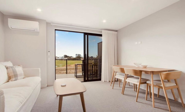 Unwind And Relax In Central Waihi Beach - Apartment B4 - Waihi