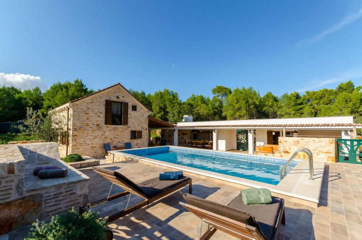 Villa Fortuna - Stari Grad