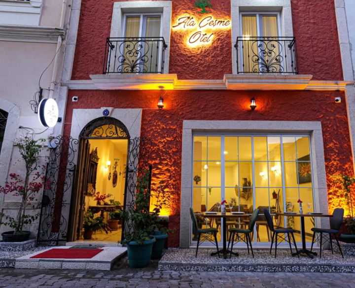 Ataçesme Otel - Çeşme
