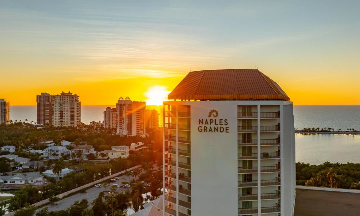 Signia Hilton Naples Grande Beach Resort - Naples, FL