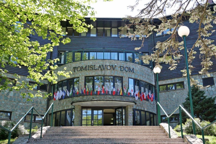 Hotel Tomislavov Dom - Zagreb