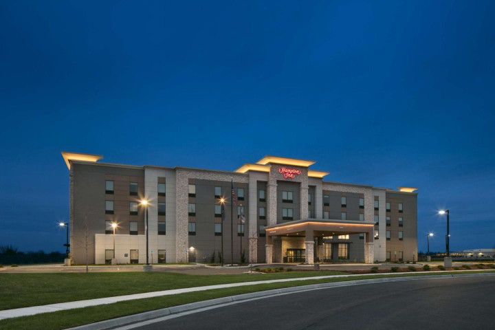 Hampton Inn By Hilton Wichita Northwest - Wichita, KS
