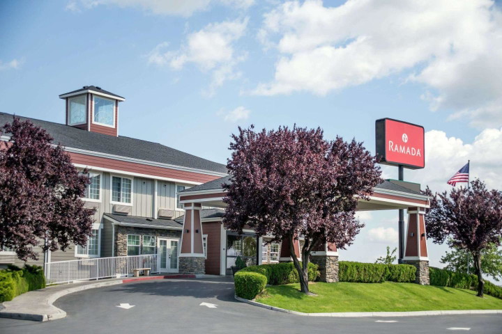 Ramada By Wyndham Moses Lake - Moses Lake, WA